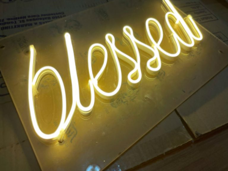 Custom Indoor Neon Signs – LITASIGN