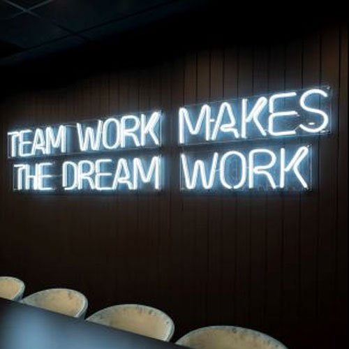 Choosing an Exciting Neon Signs To Brighten Up Any Office