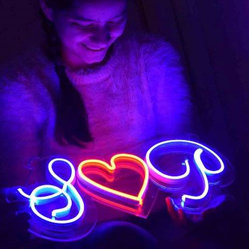 Why Custom Neon Signs Are The Perfect Gift For Couples